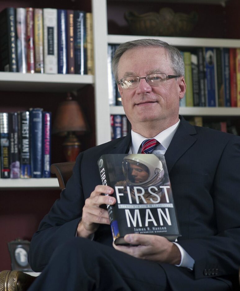 LOWRY: Neil Armstrong didn’t forget the flag | News, Sports, Jobs ...